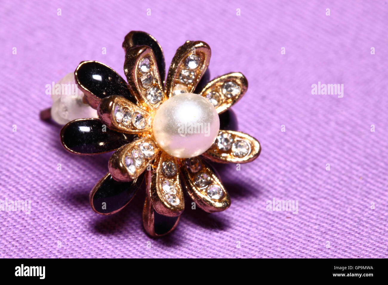 Render accessory hi-res stock photography and images - Alamy