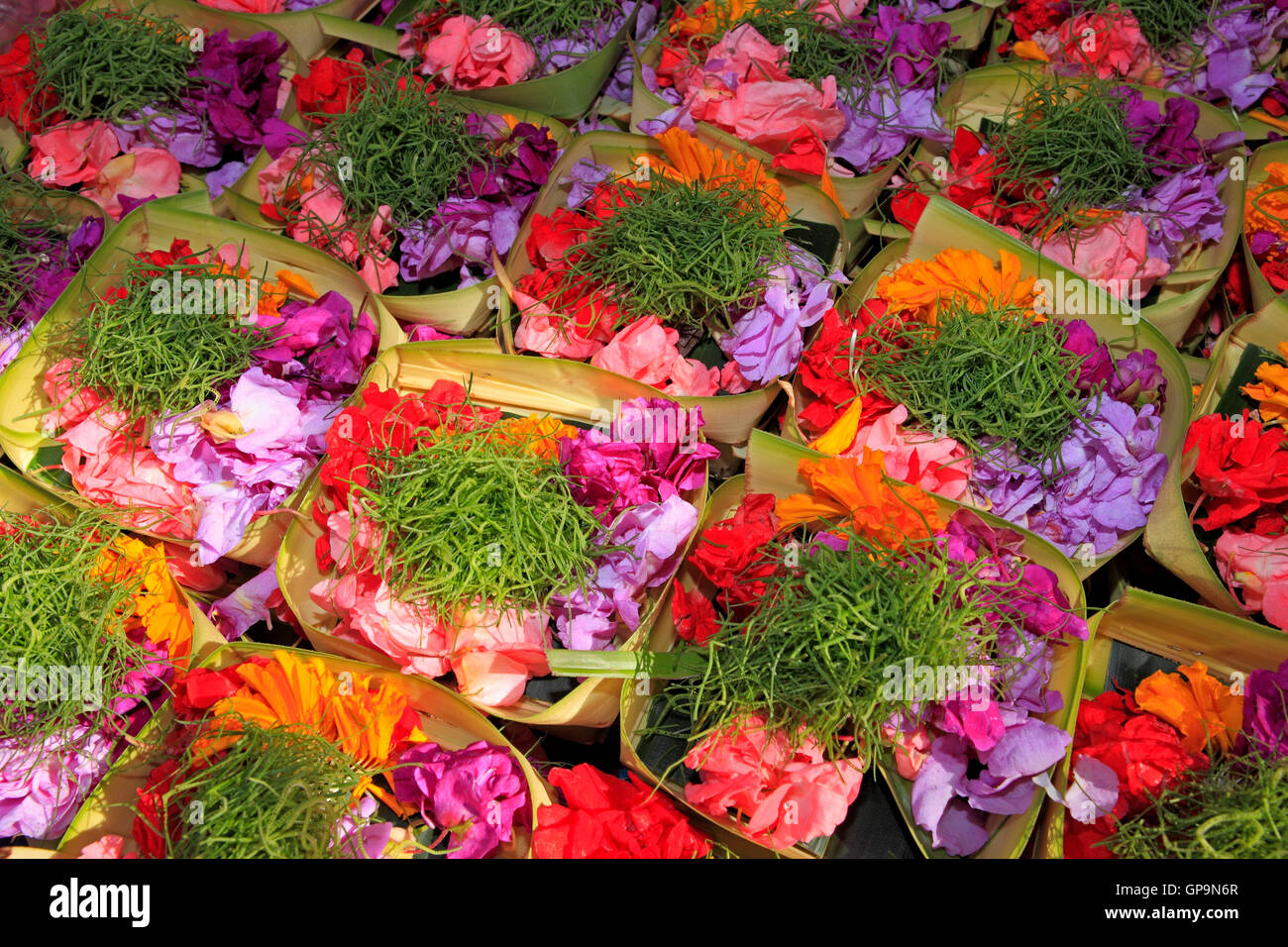 Balinese baskets hi-res stock photography and images - Alamy