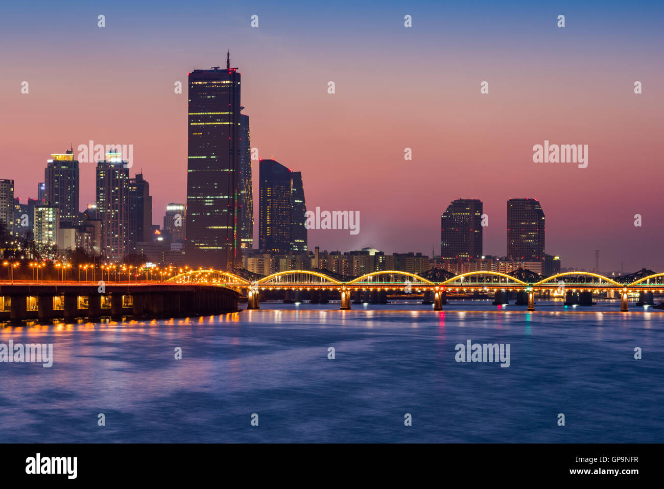 Panorama han river park hi-res stock photography and images - Alamy