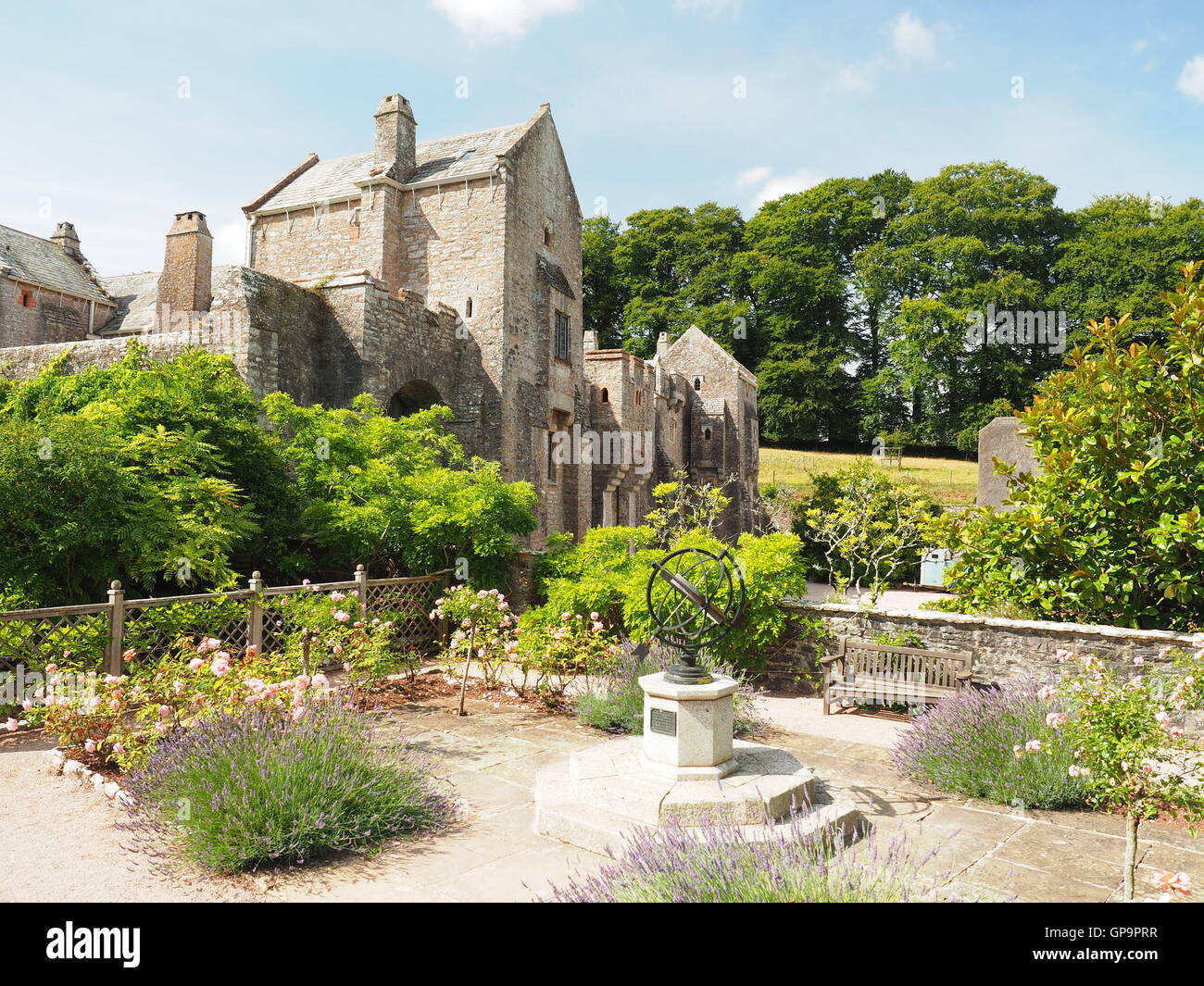 Compton castle hi-res stock photography and images - Alamy