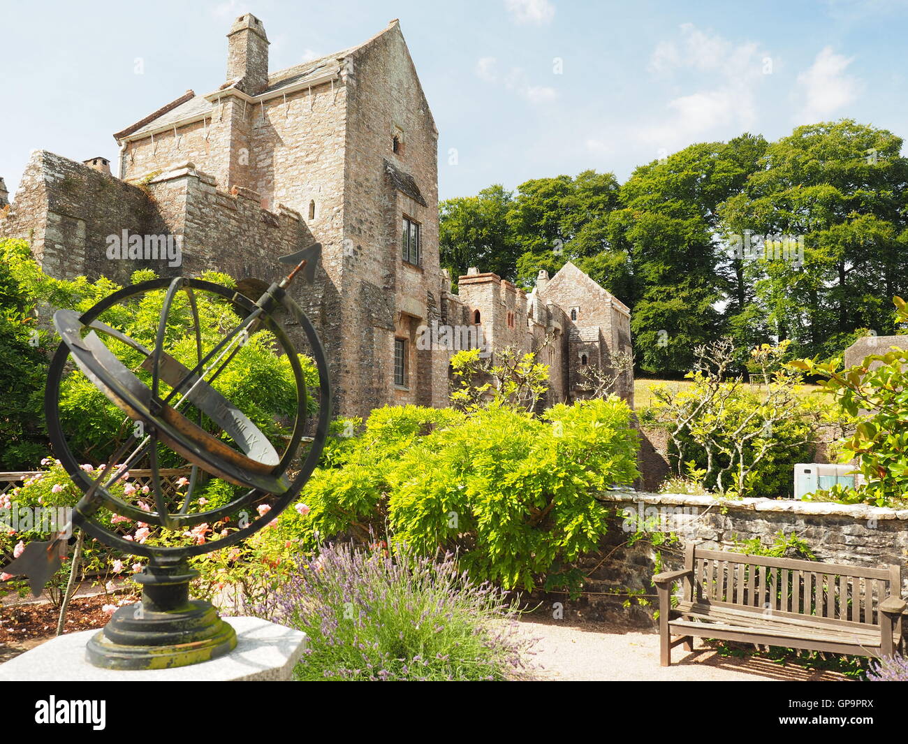 Compton castle hi-res stock photography and images - Alamy
