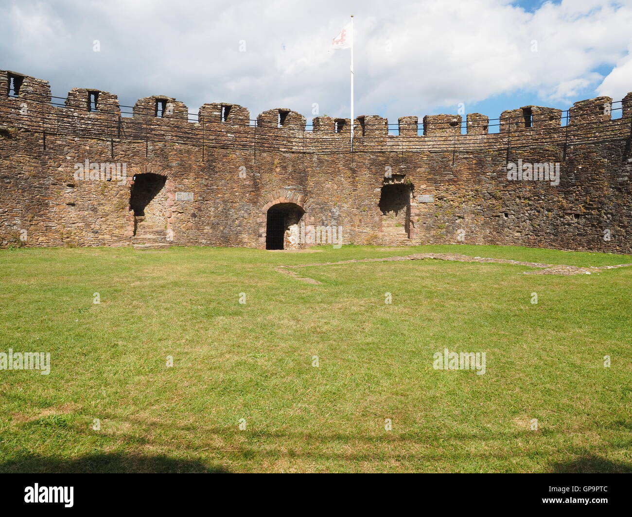Totnes castle hi-res stock photography and images - Alamy