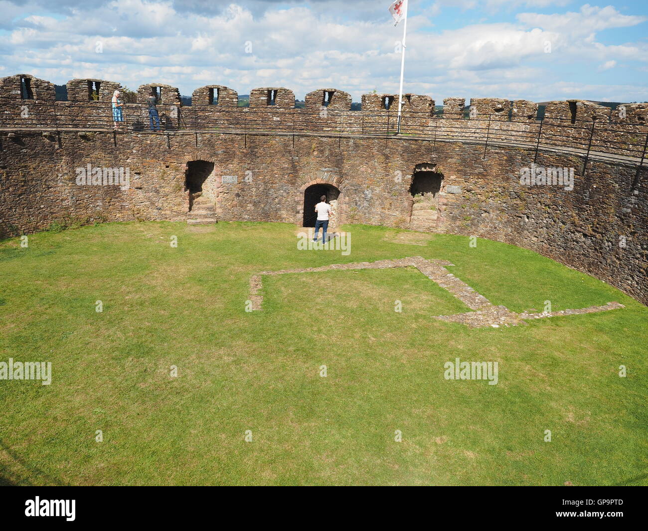 Totnes castle hi-res stock photography and images - Alamy