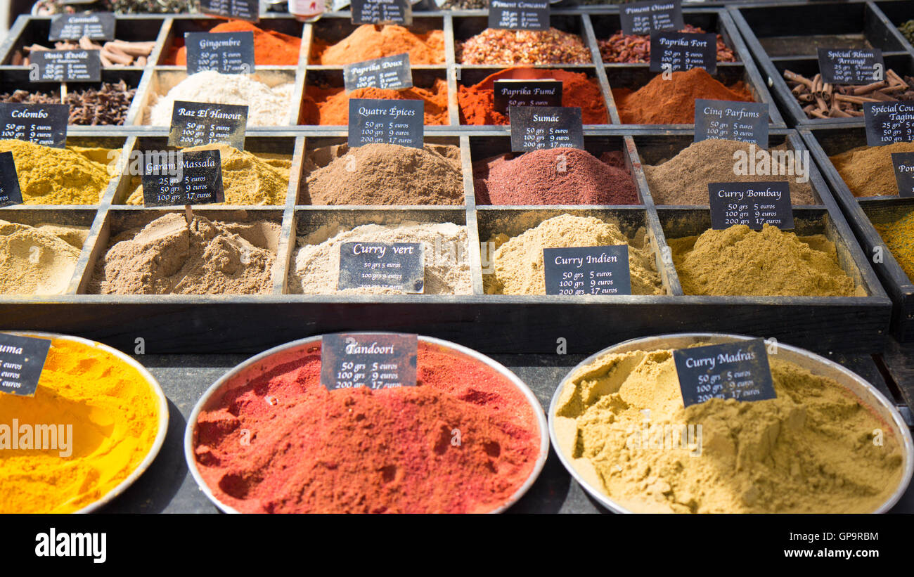 Spices in a French market Stock Photo - Alamy