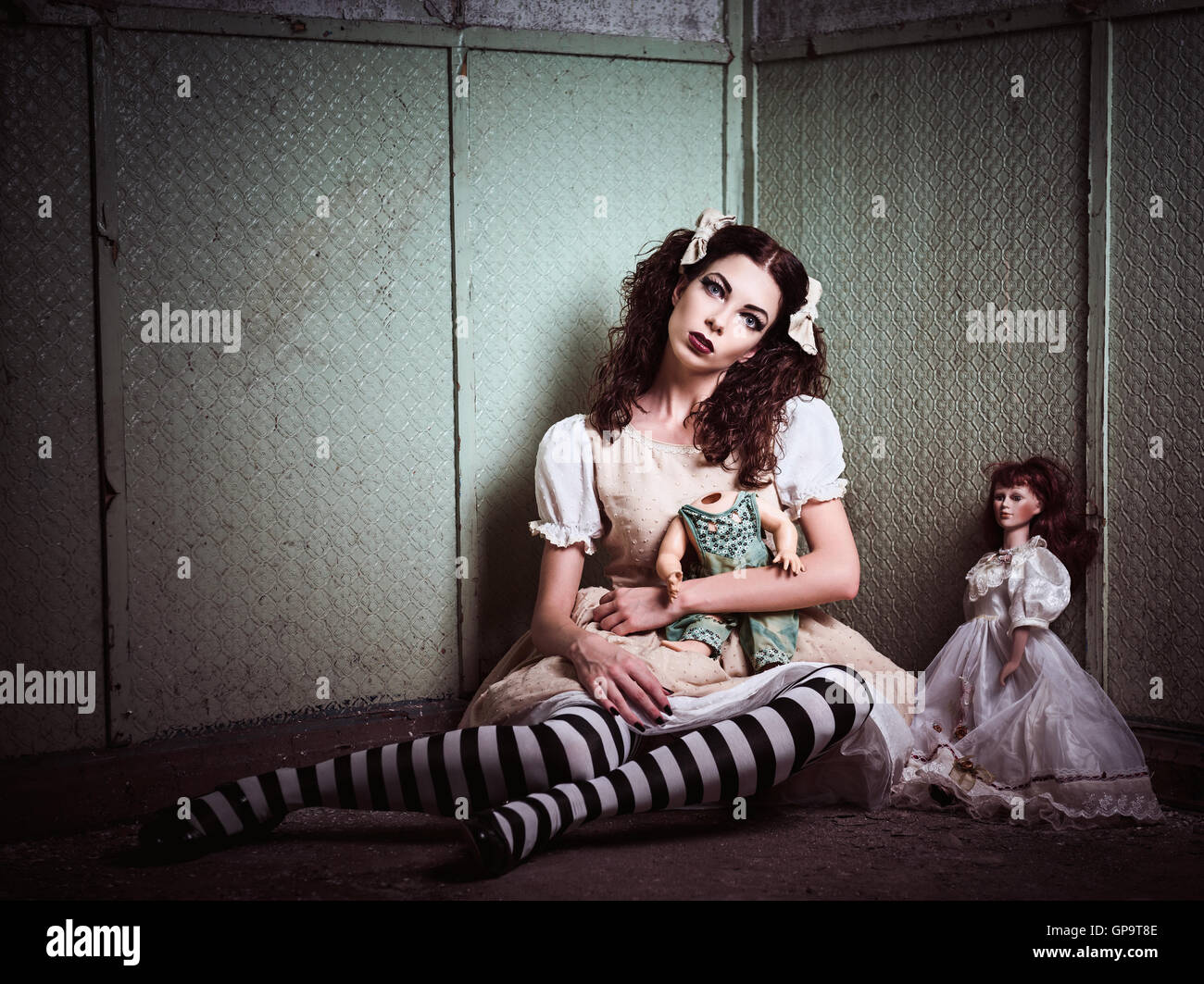 Bizarre strange scary hi-res stock photography and images - Alamy