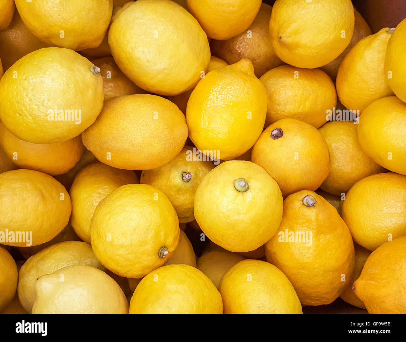 Background of yellow lemons Stock Photo - Alamy