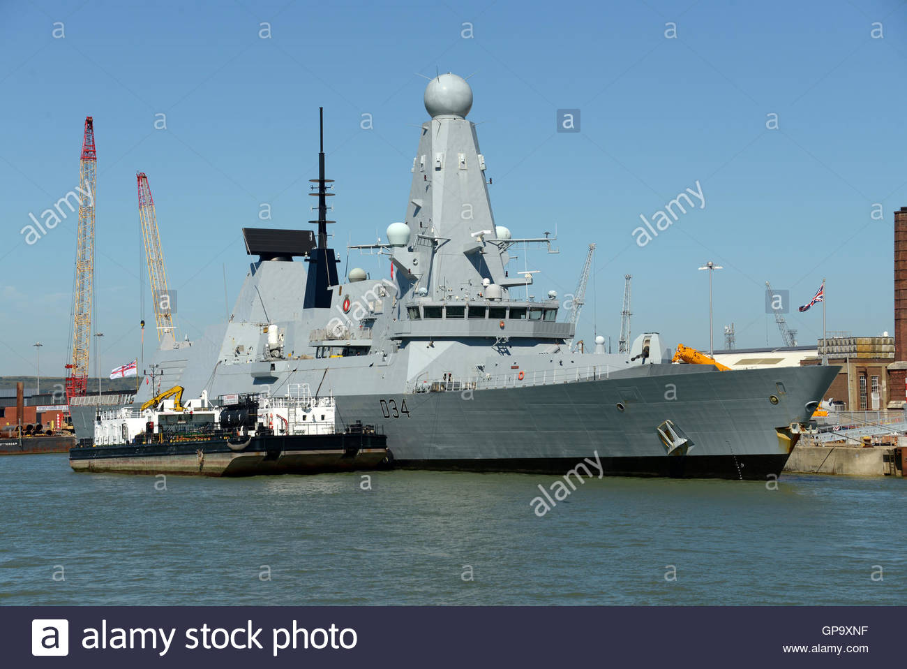 Royal Navy Destroyer Hms Diamond High Resolution Stock Photography and ...