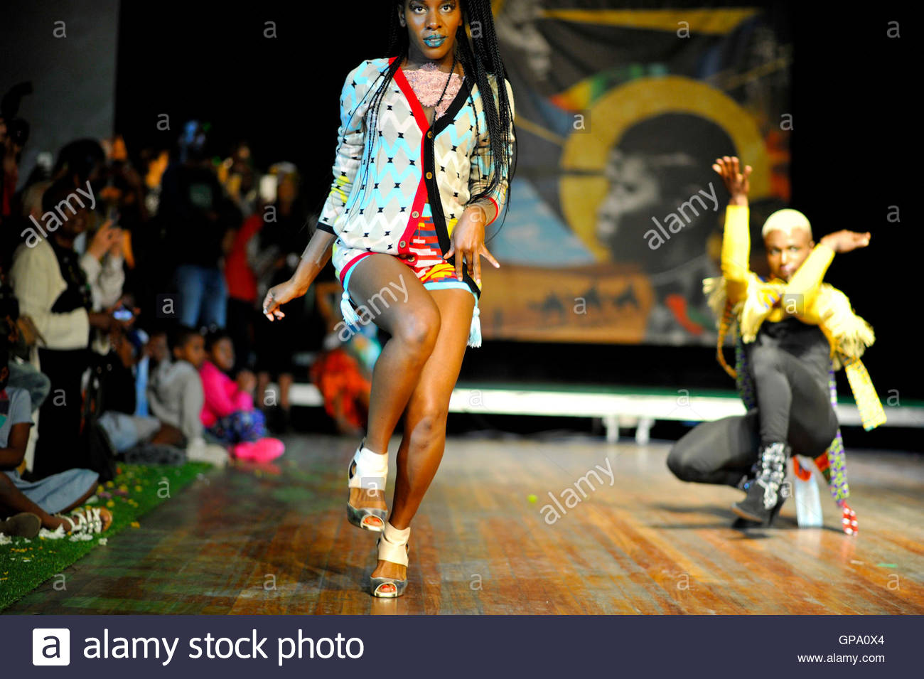 Catwalk Stock Photos & Catwalk Stock Images - Alamy