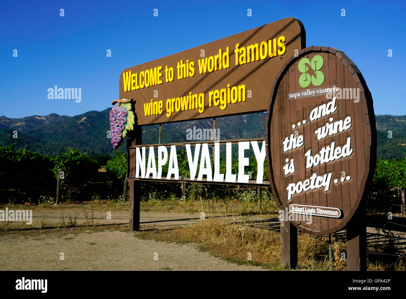 Welcome sign of Napa Valley,Calistoga,California,USA Stock Photo - Alamy