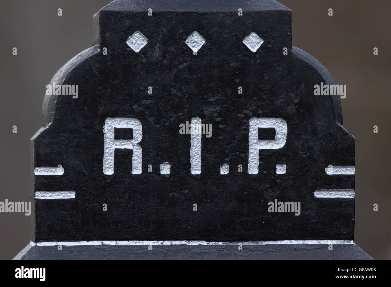 The letter RIP on a grave Stock Photo - Alamy