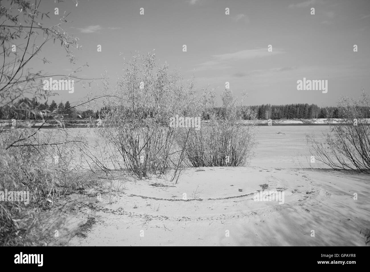 River beach landscape full of silence in early fall Stock Photo - Alamy
