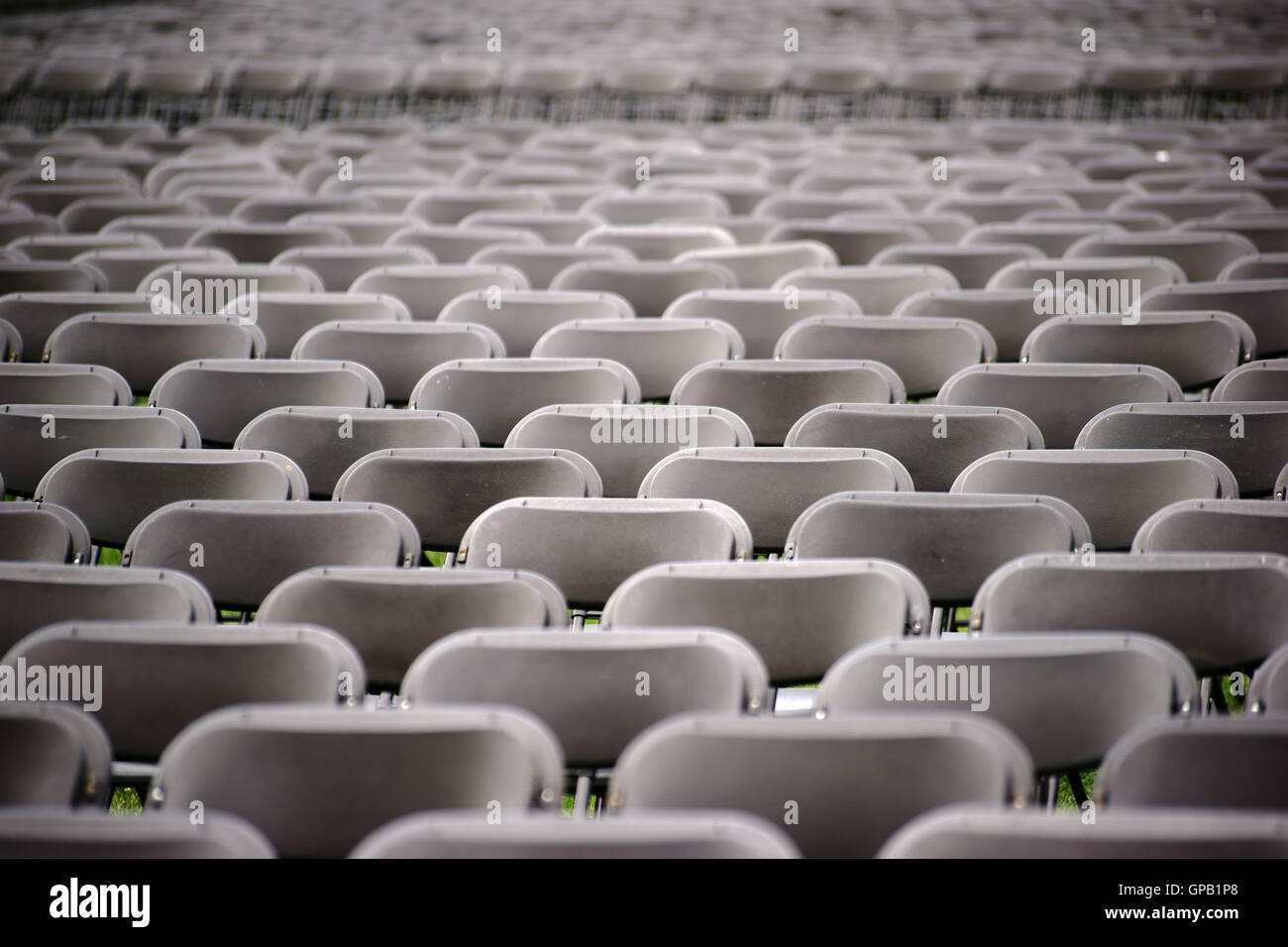 Seat rows concert hi-res stock photography and images - Alamy