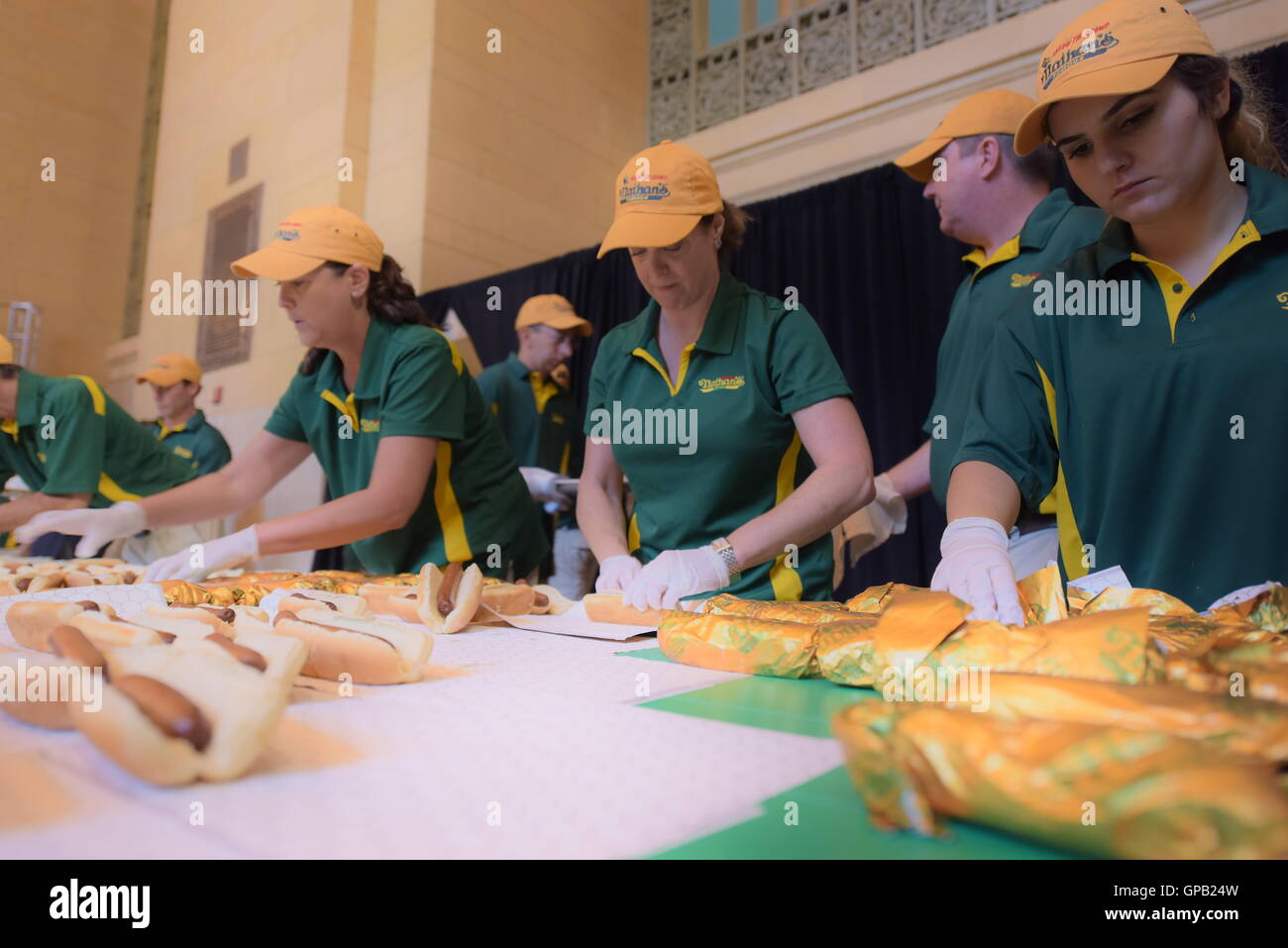 Guinness world record staff hi-res stock photography and images - Alamy