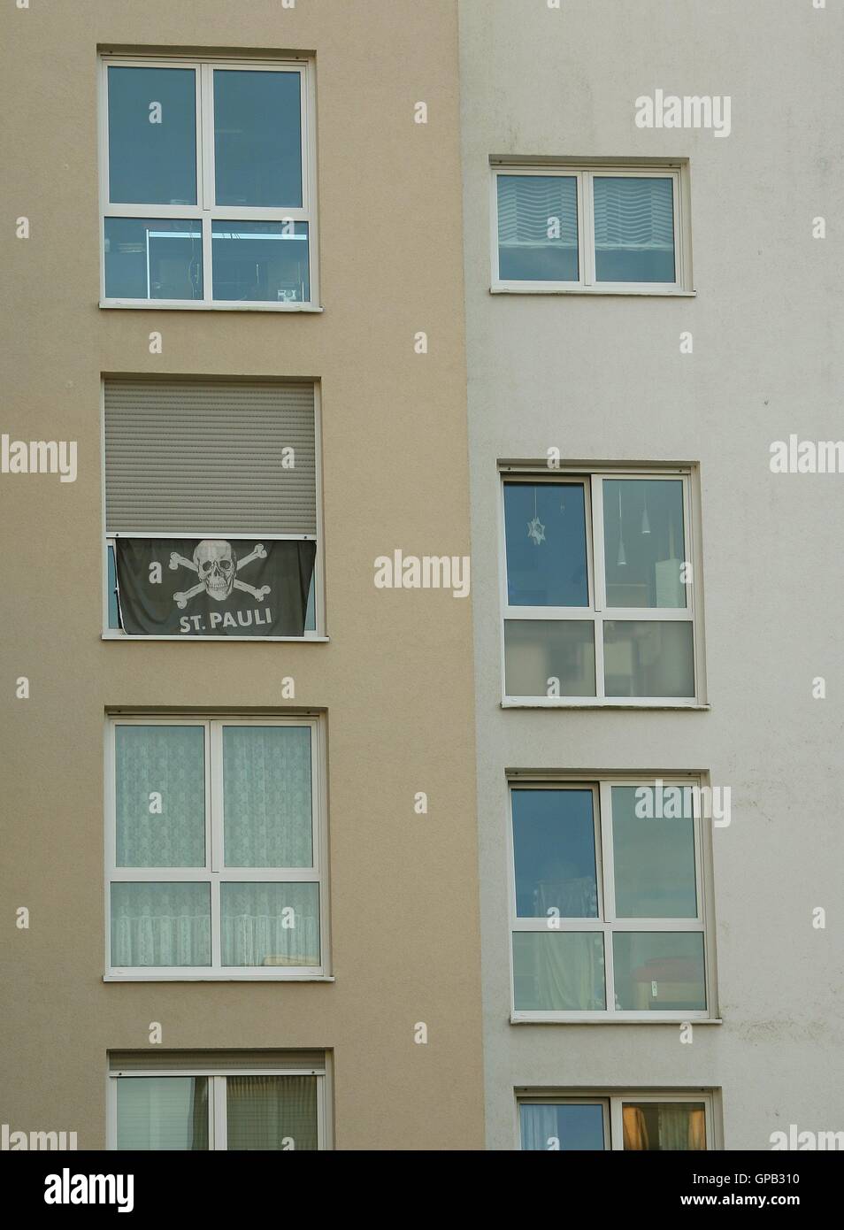 Apartments on Theresienhohe near the Bus Station Terminus outside Hurth ...