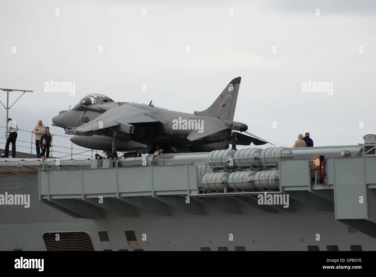 British Royal Navy Aircraft carrier HMS "Illustrious" visiting ...