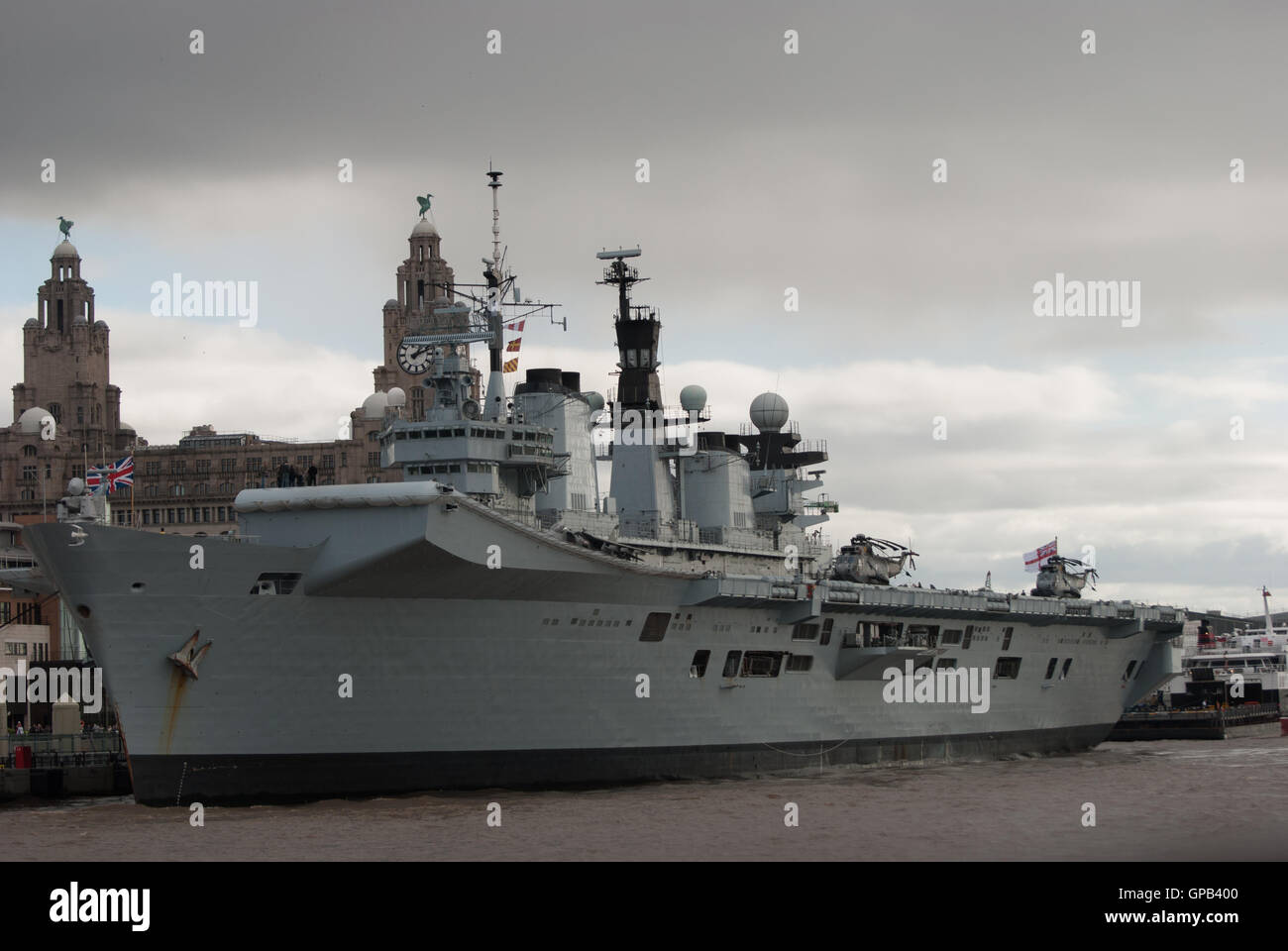 British Royal Navy Aircraft carrier HMS "Illustrious" visiting ...