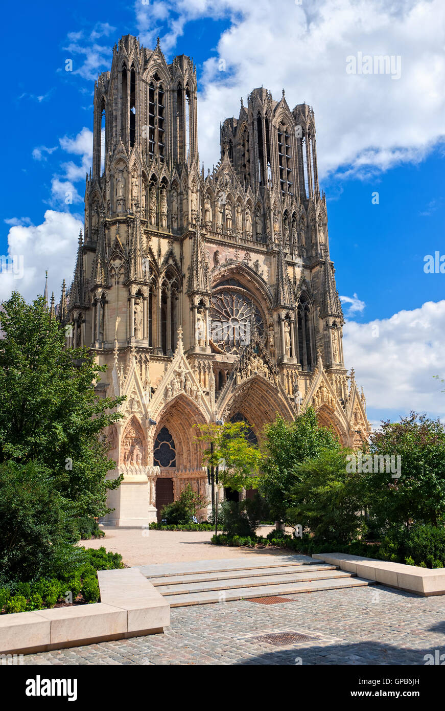 Notre Dame de Reims Cathedral is the place where french kings were ...