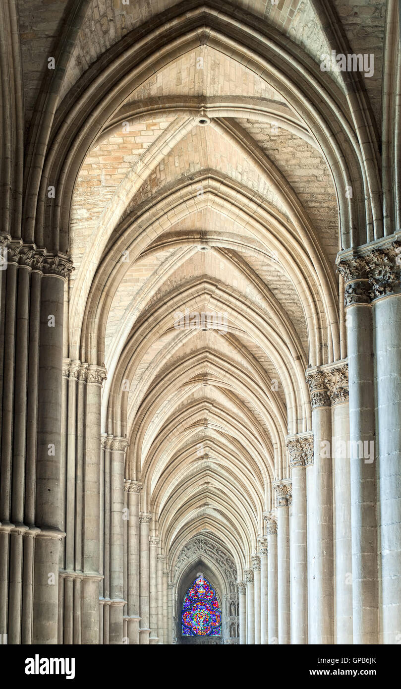 Archway shape hi-res stock photography and images - Alamy