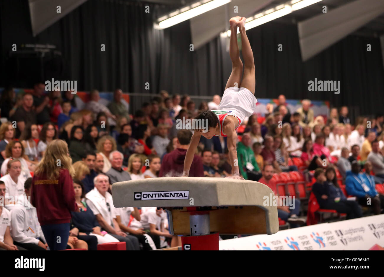 Vault gymnastics hi-res stock photography and images - Alamy