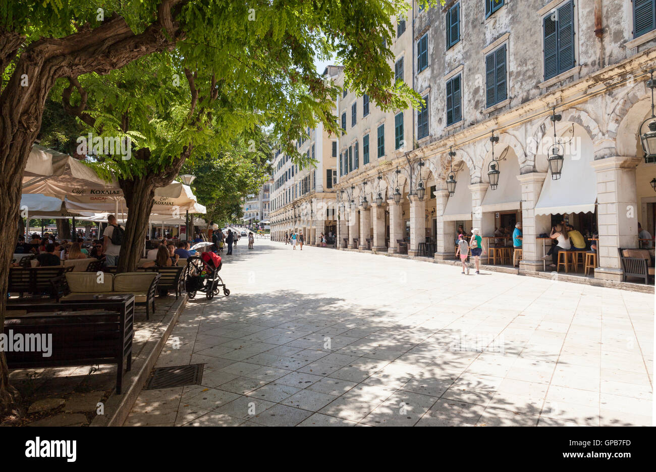The Liston filled with shaded cafes and restaurants, Corfu town, Corfu ...