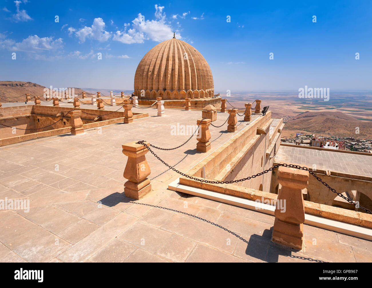 Dome of Zinciriye Medrese with mesopotamian valley in background ...