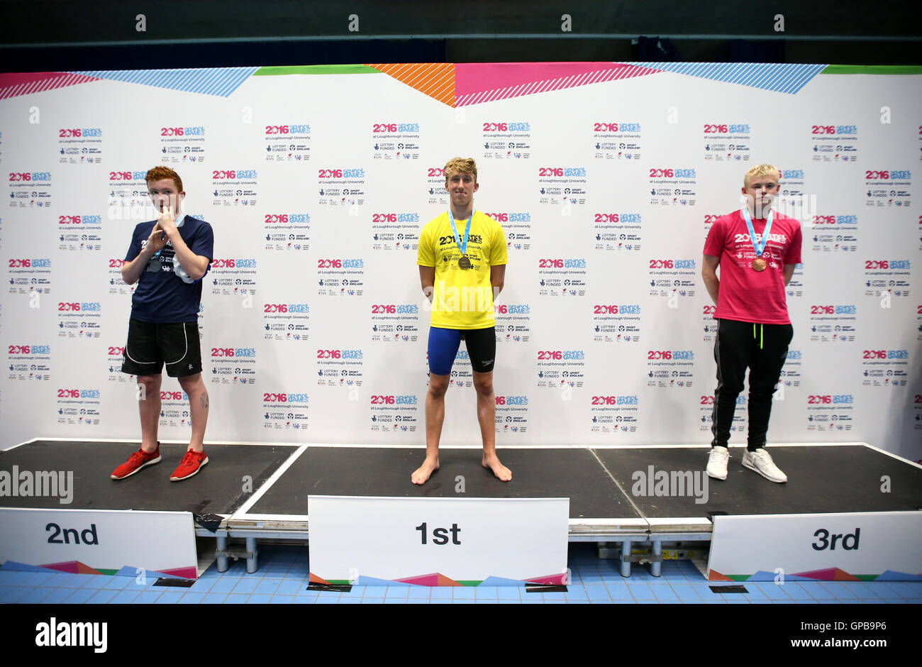 Boys 200m individual medley hi-res stock photography and images - Alamy