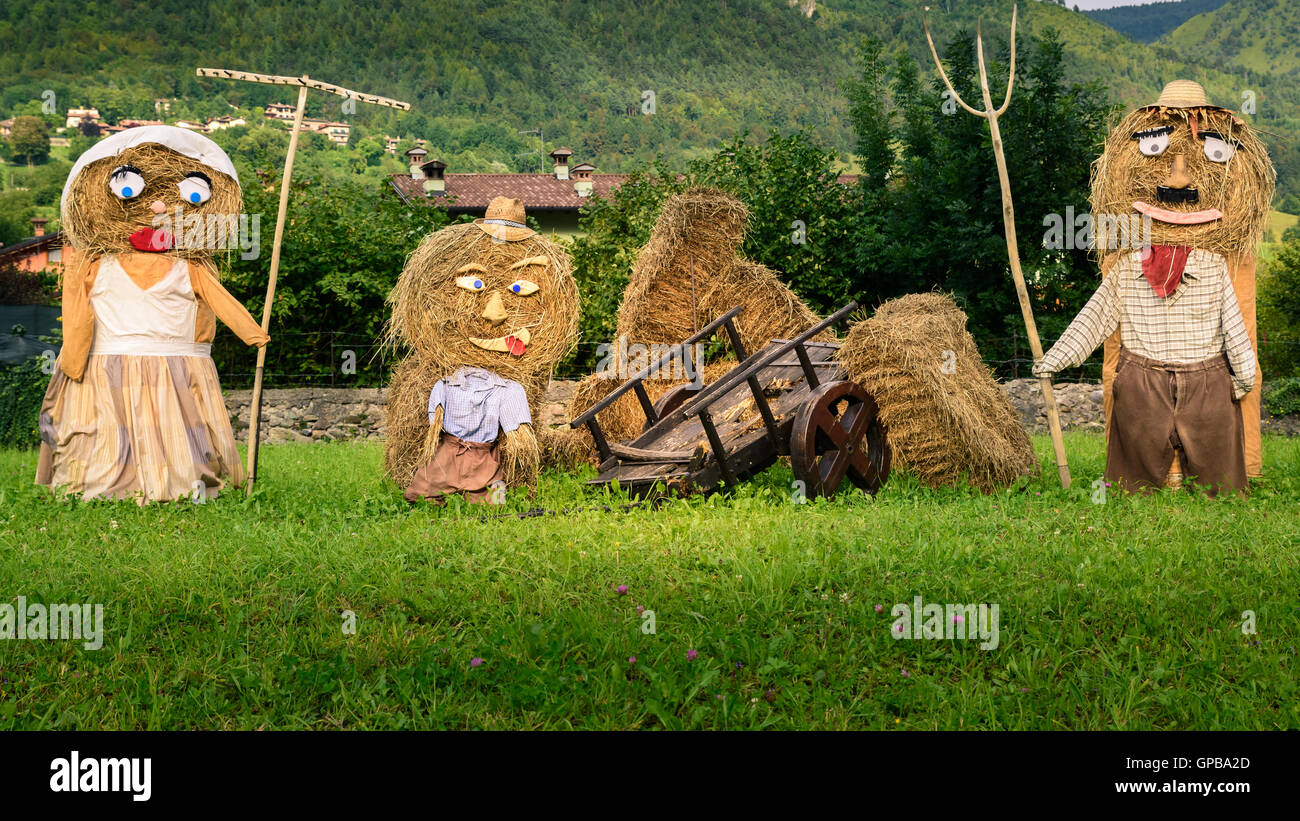 Lovely farmers family Puppets(straw dolls) made out of Hay Bale with ...