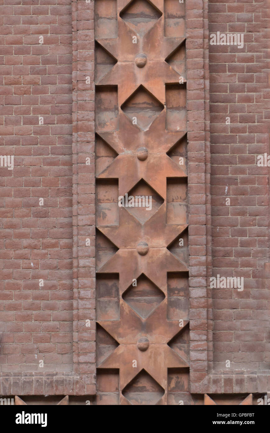 decorative brick work on side of building,star shaped design,design ...