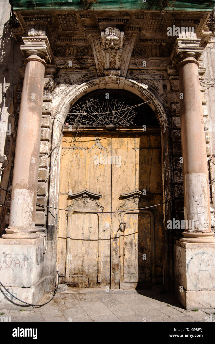 Portone hi-res stock photography and images - Alamy