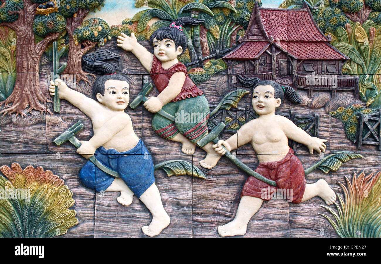 native culture Thai stucco on the temple wall, Thailand Stock Photo - Alamy