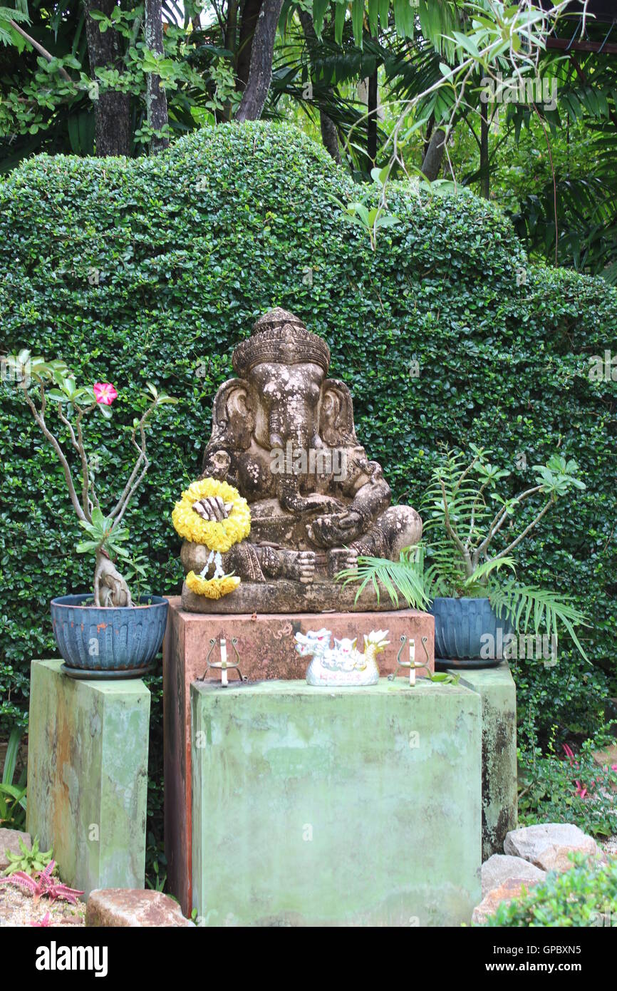 Tree Ganesha High Resolution Stock Photography and Images - Alamy