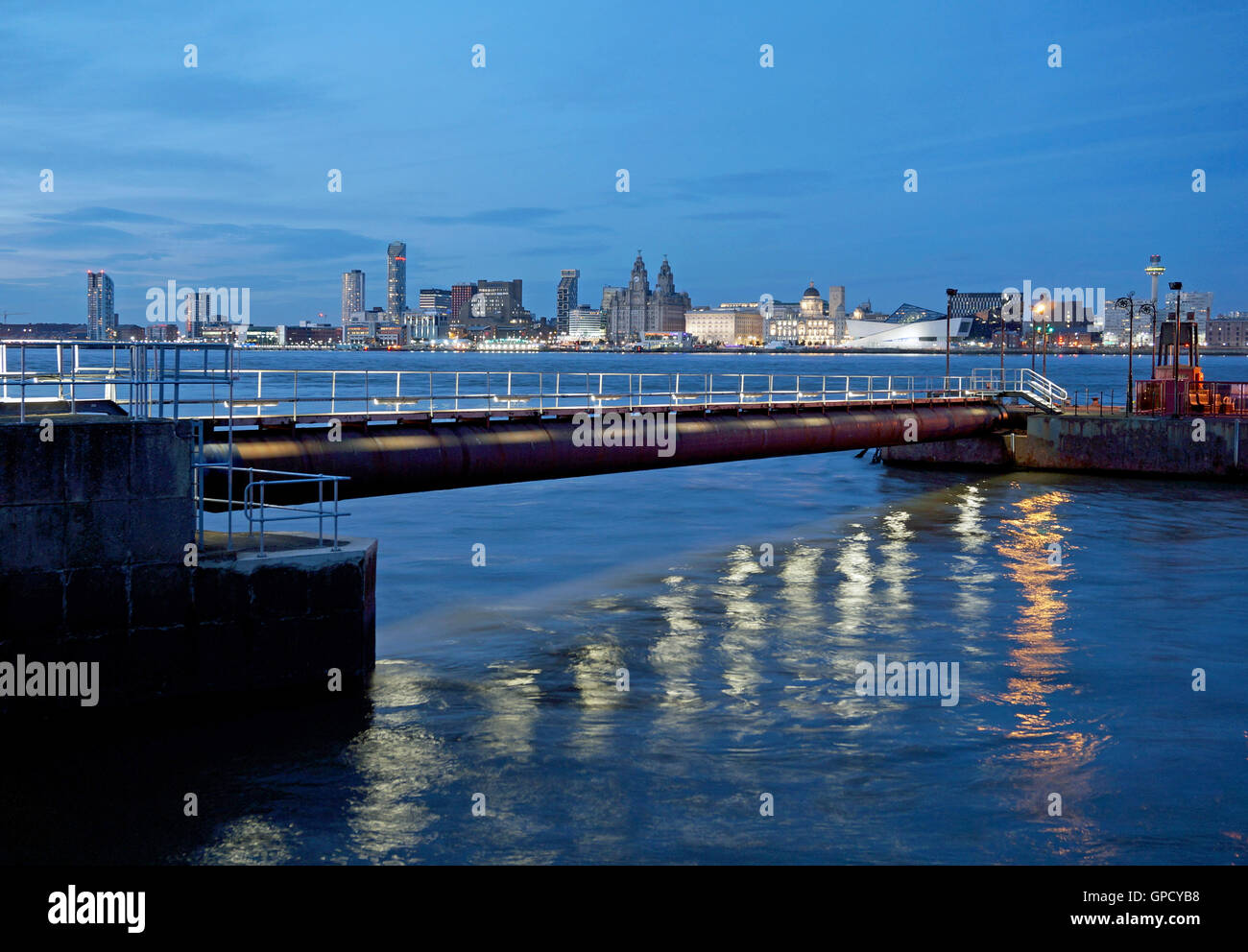 Liverpool hamilton square hi-res stock photography and images - Alamy