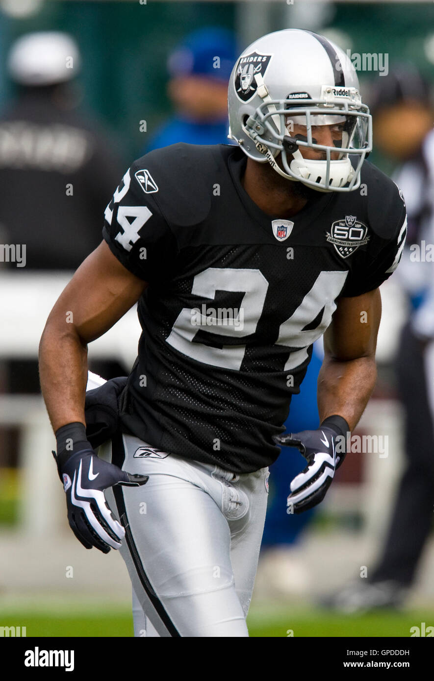 Oakland raiders safety hi-res stock photography and images - Alamy