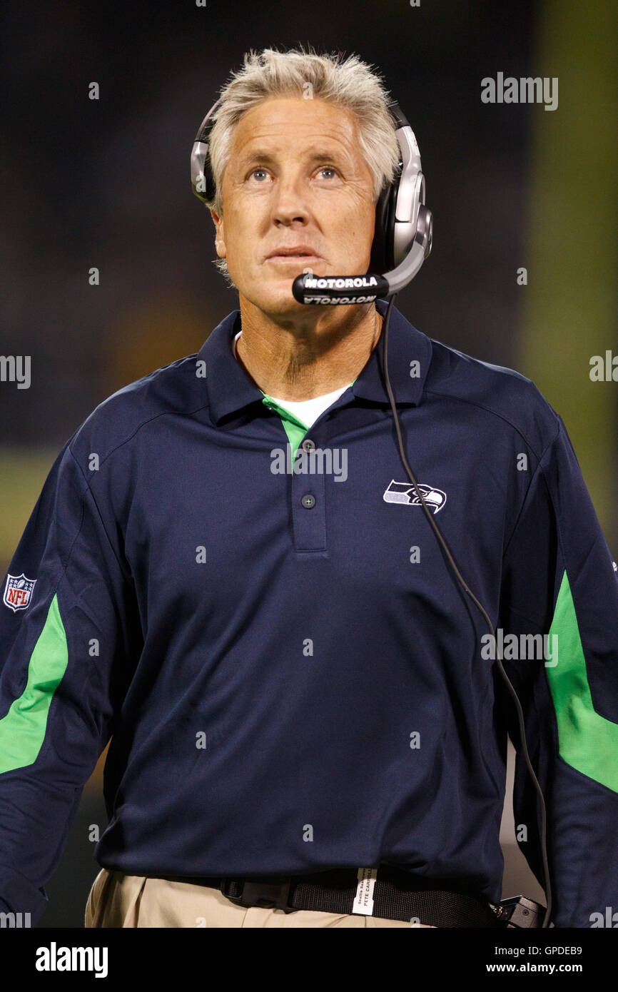 September 2, 2010; Oakland, CA, USA; Seattle Seahawks head coach Pete ...
