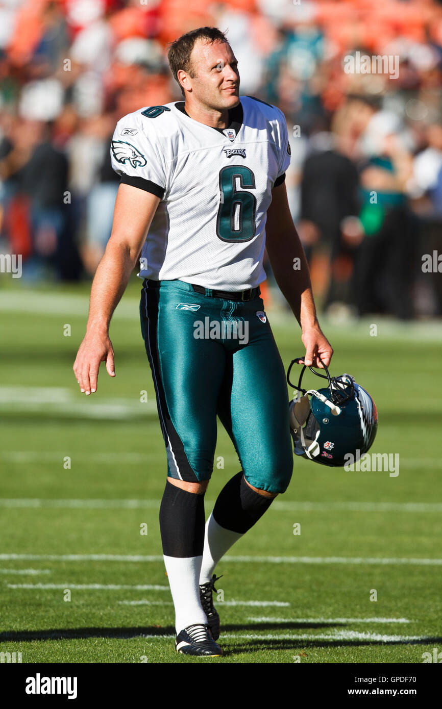 October 10, 2010; San Francisco, CA, USA; Philadelphia Eagles punter ...