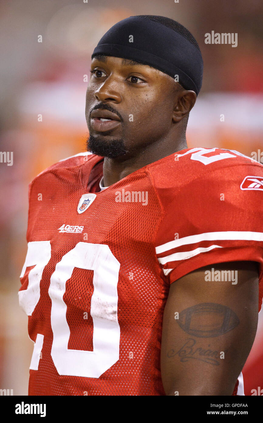 October 10, 2010; San Francisco, CA, USA; San Francisco 49ers running ...