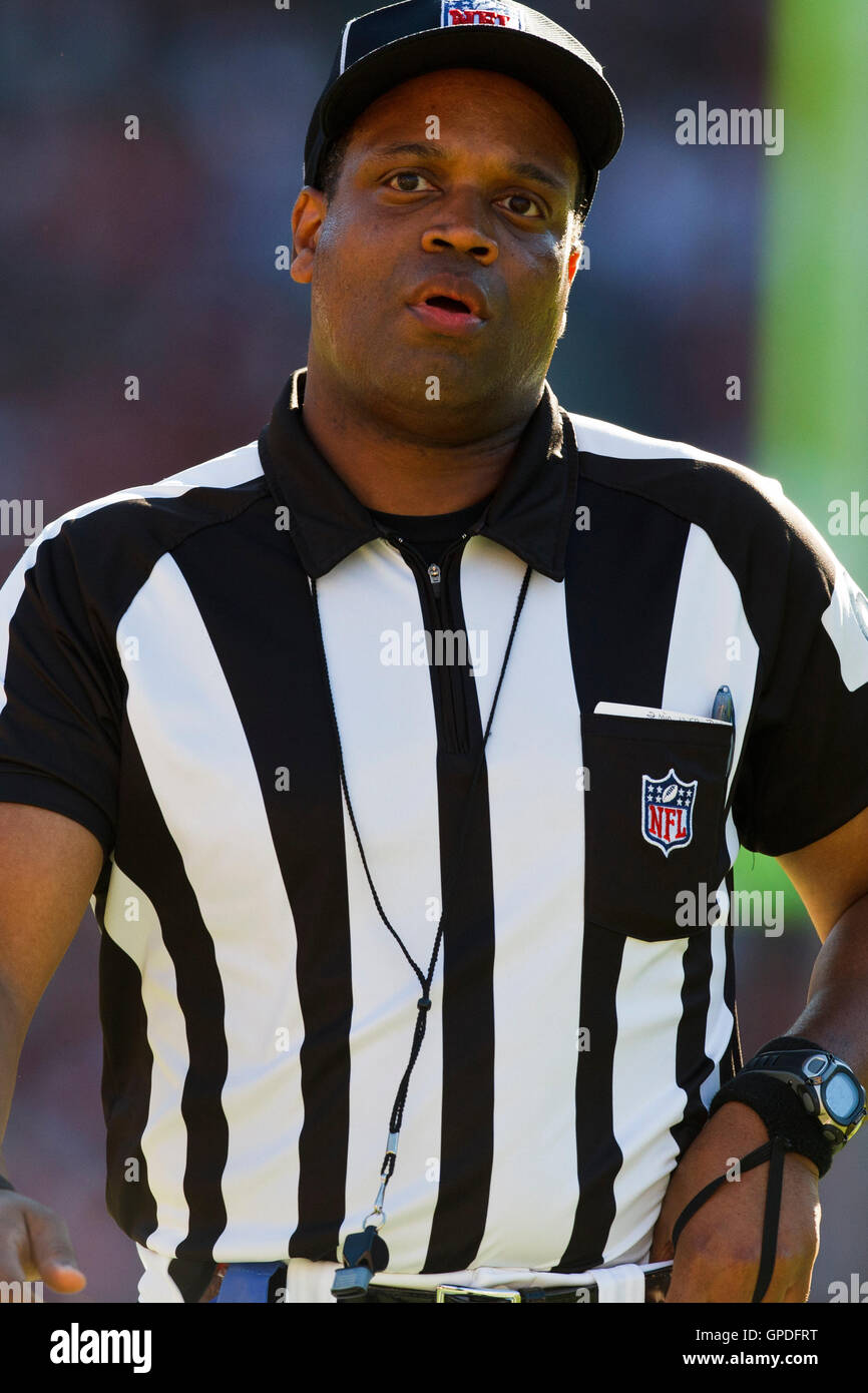November 14, 2010; San Francisco, CA, USA; NFL line judge Chuck Stewart ...