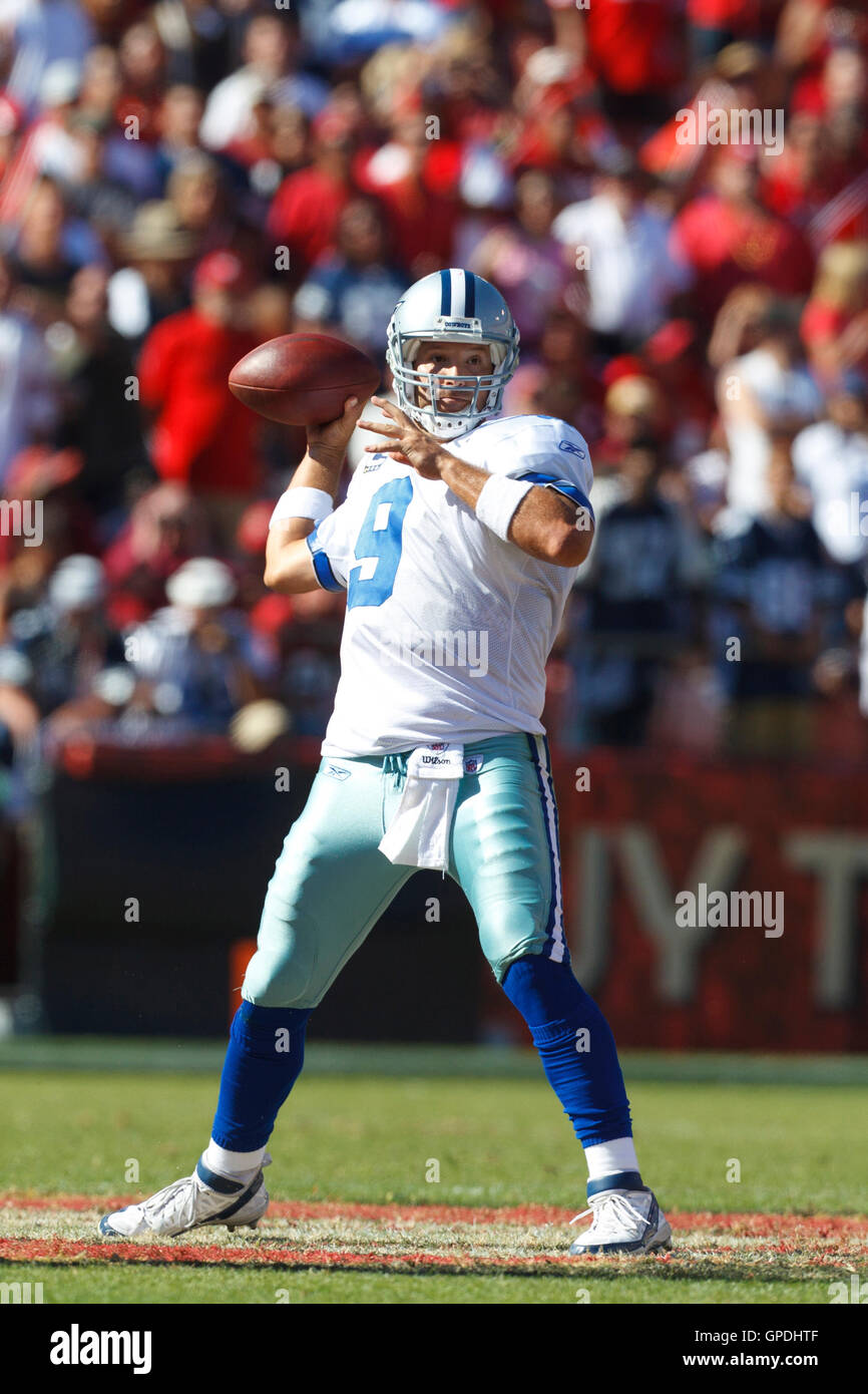 September 18, 2011; San Francisco, CA, USA; Dallas Cowboys quarterback ...