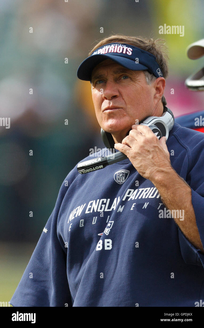 Oct 2, 2011; Oakland, CA, USA; New England Patriots head coach Bill ...