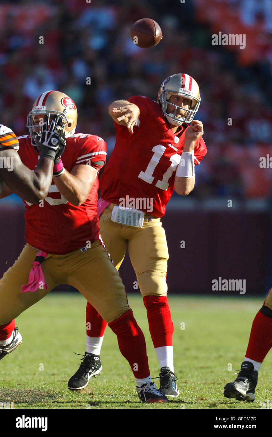 Oct 30, 2011; San Francisco, CA, USA; San Francisco 49ers quarterback ...