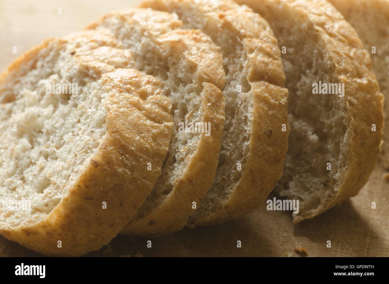 closeup to fresh sliced bread Stock Photo - Alamy