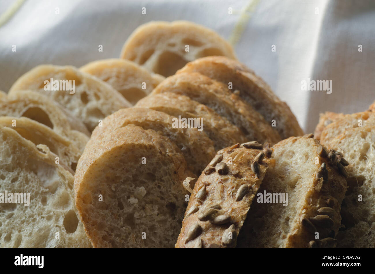 closeup to fresh sliced bread Stock Photo - Alamy