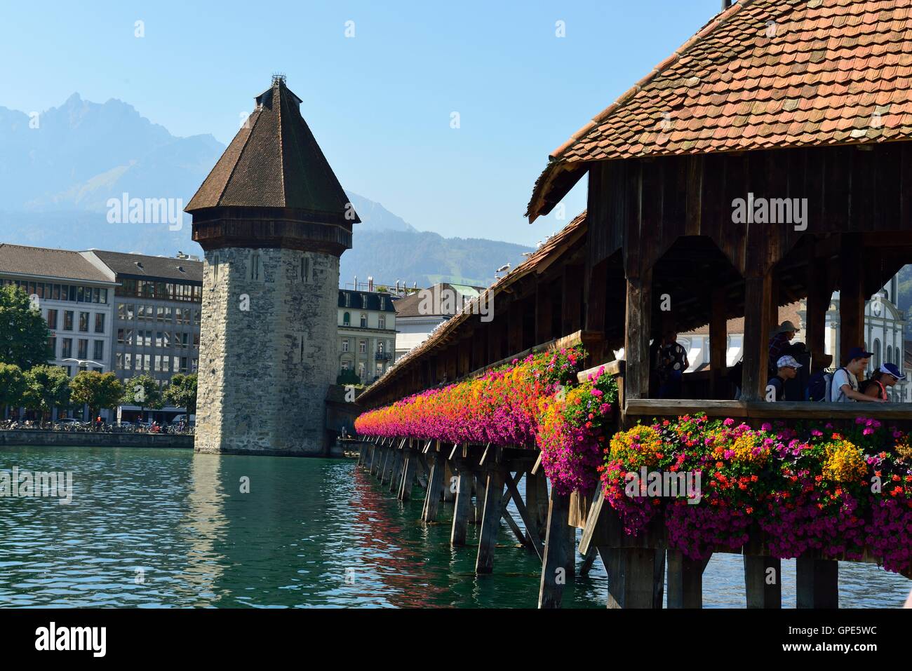 Chapel bridge in lucerne hi-res stock photography and images - Alamy