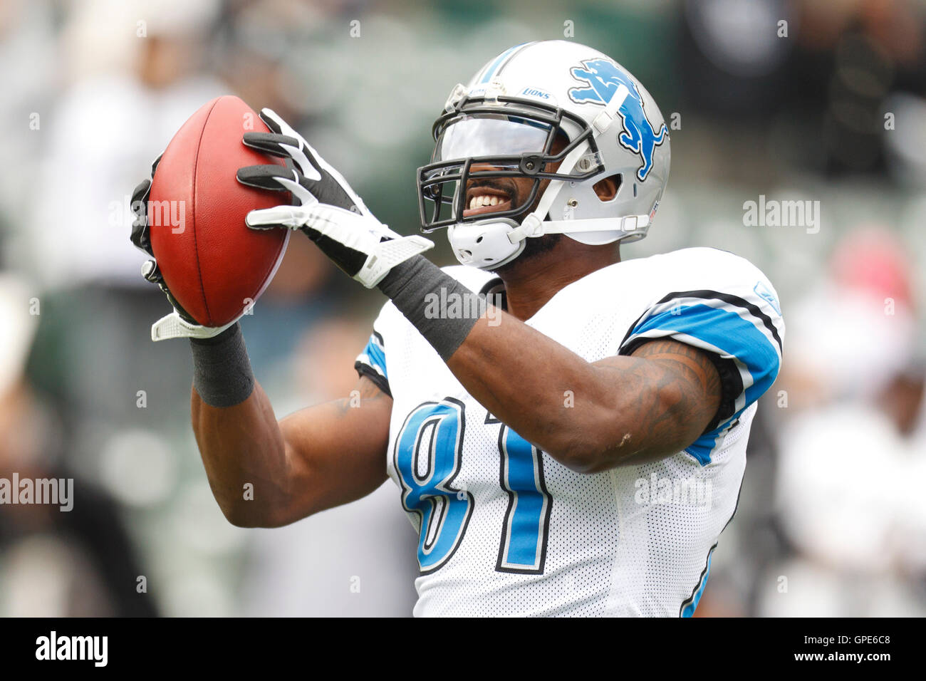 Calvin Johnson Catch Over 3 Defenders