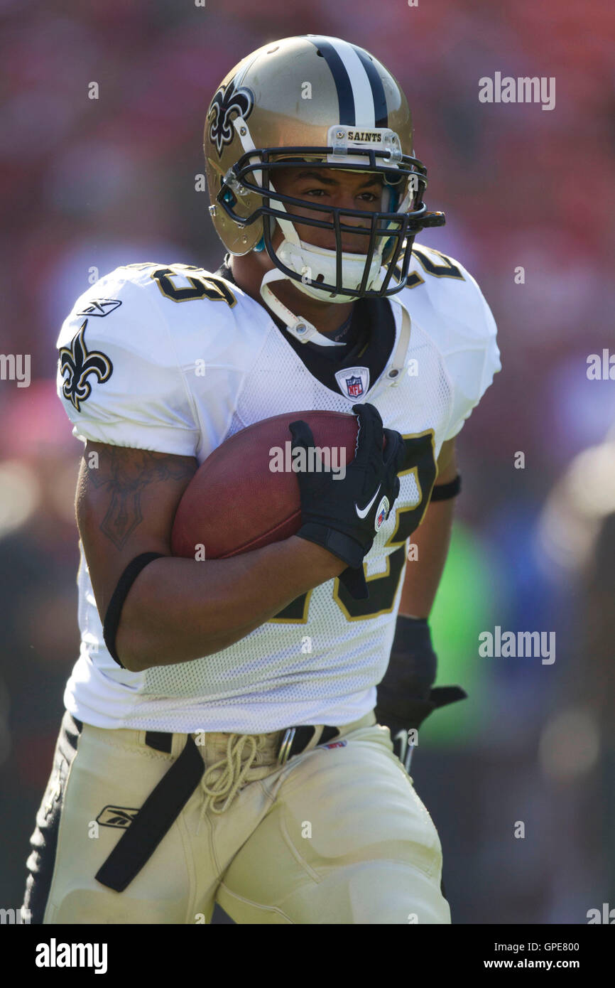 Pierre thomas saints hi-res stock photography and images - Alamy