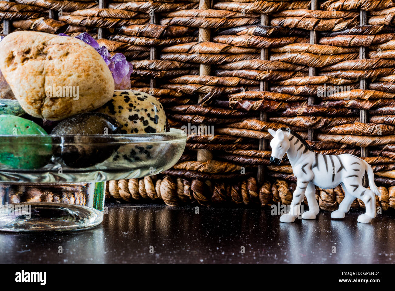 Knick knacks decor hi-res stock photography and images - Alamy