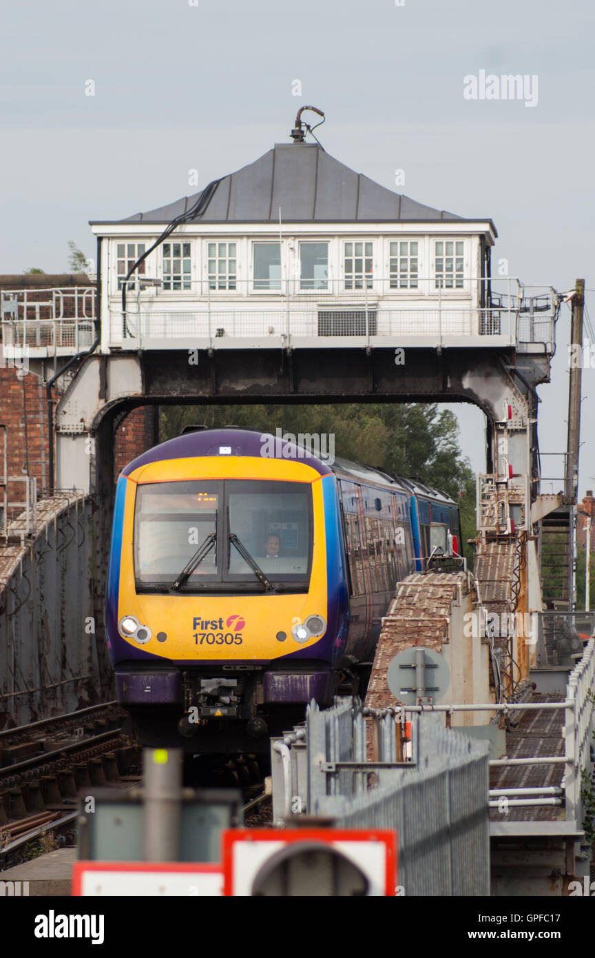Selby swing bridge north Yorkshire transpennine express train Stock ...