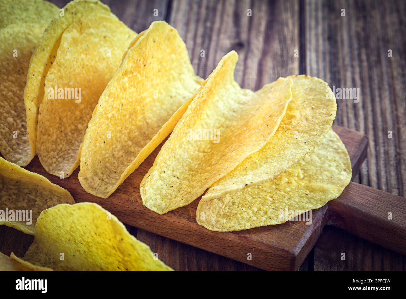 Empty taco shells hi-res stock photography and images - Alamy