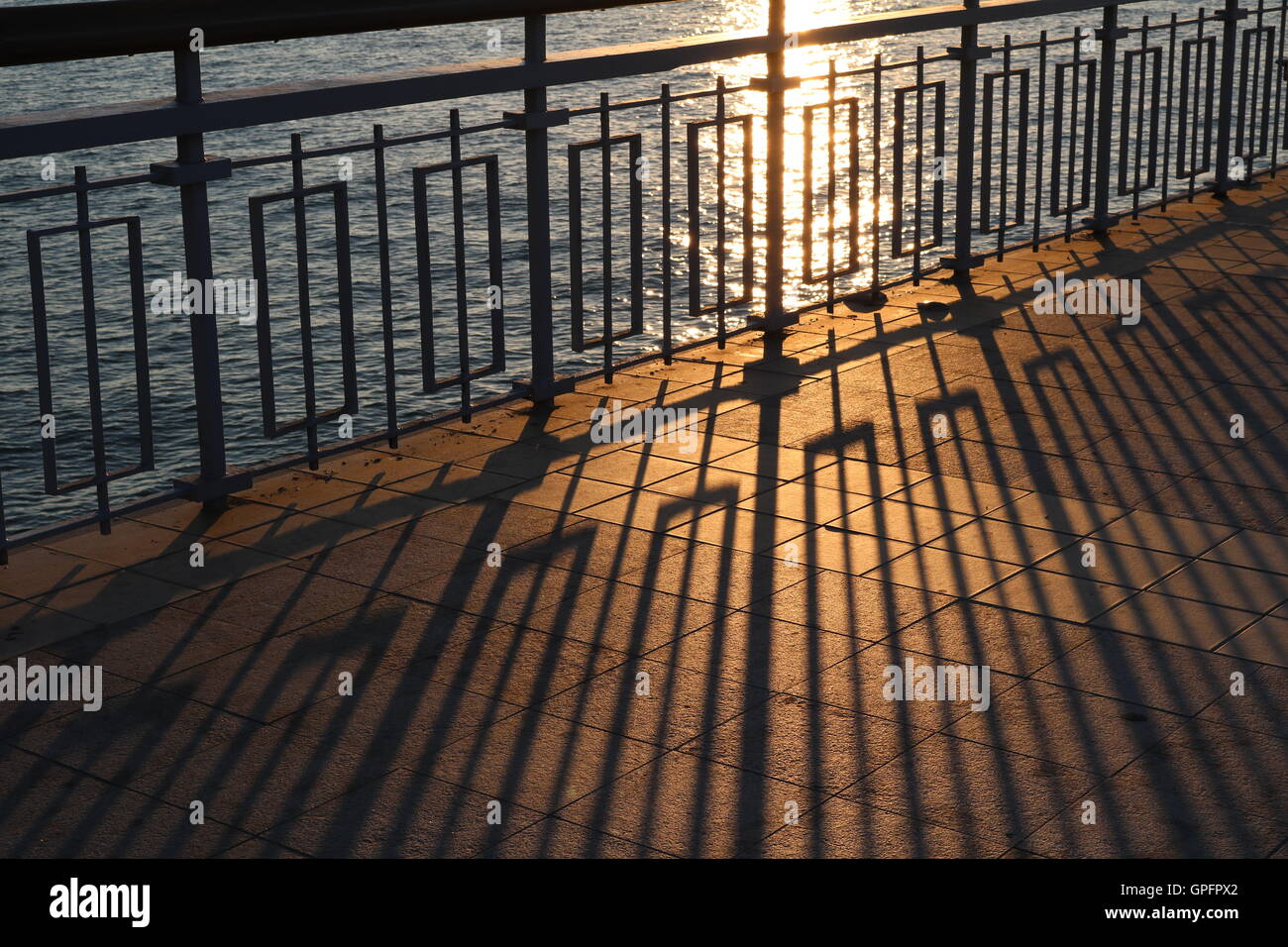 Abstract silhouettes hi-res stock photography and images - Alamy