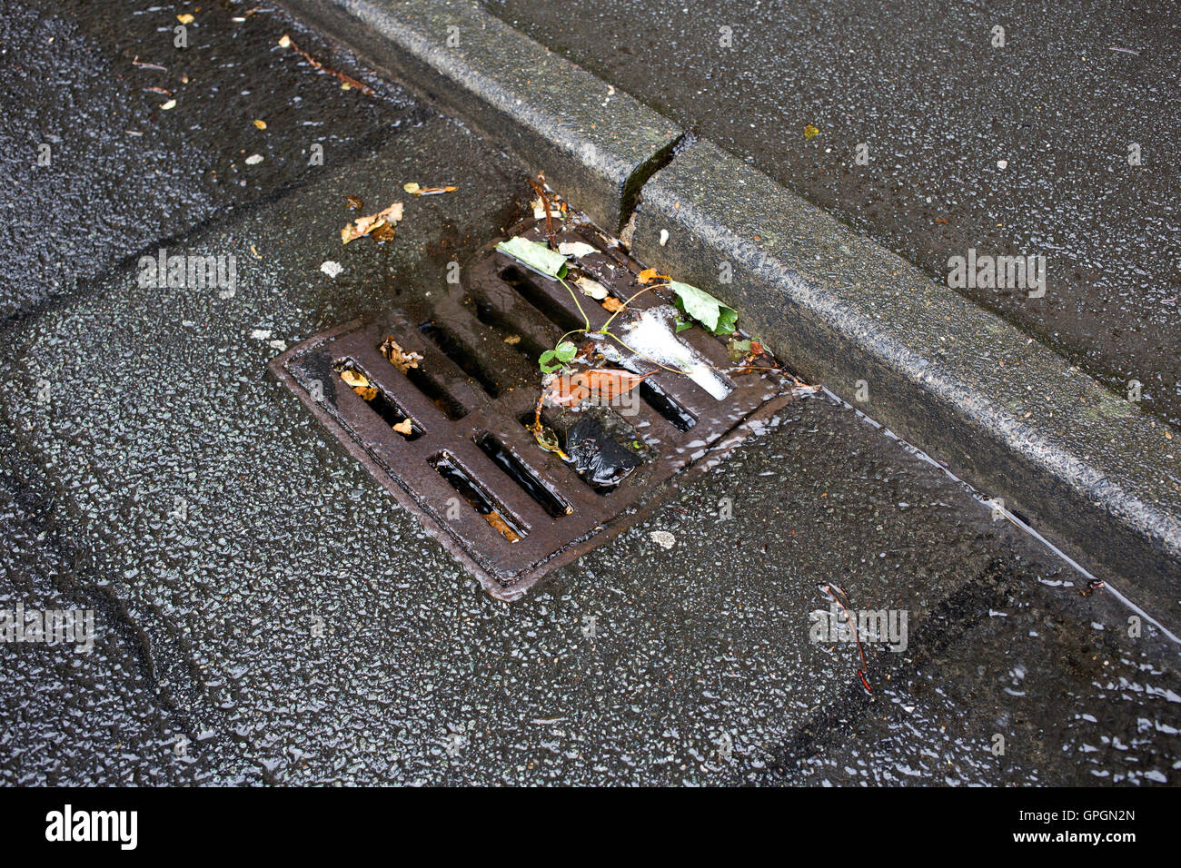Blocked channel drain hi-res stock photography and images - Alamy